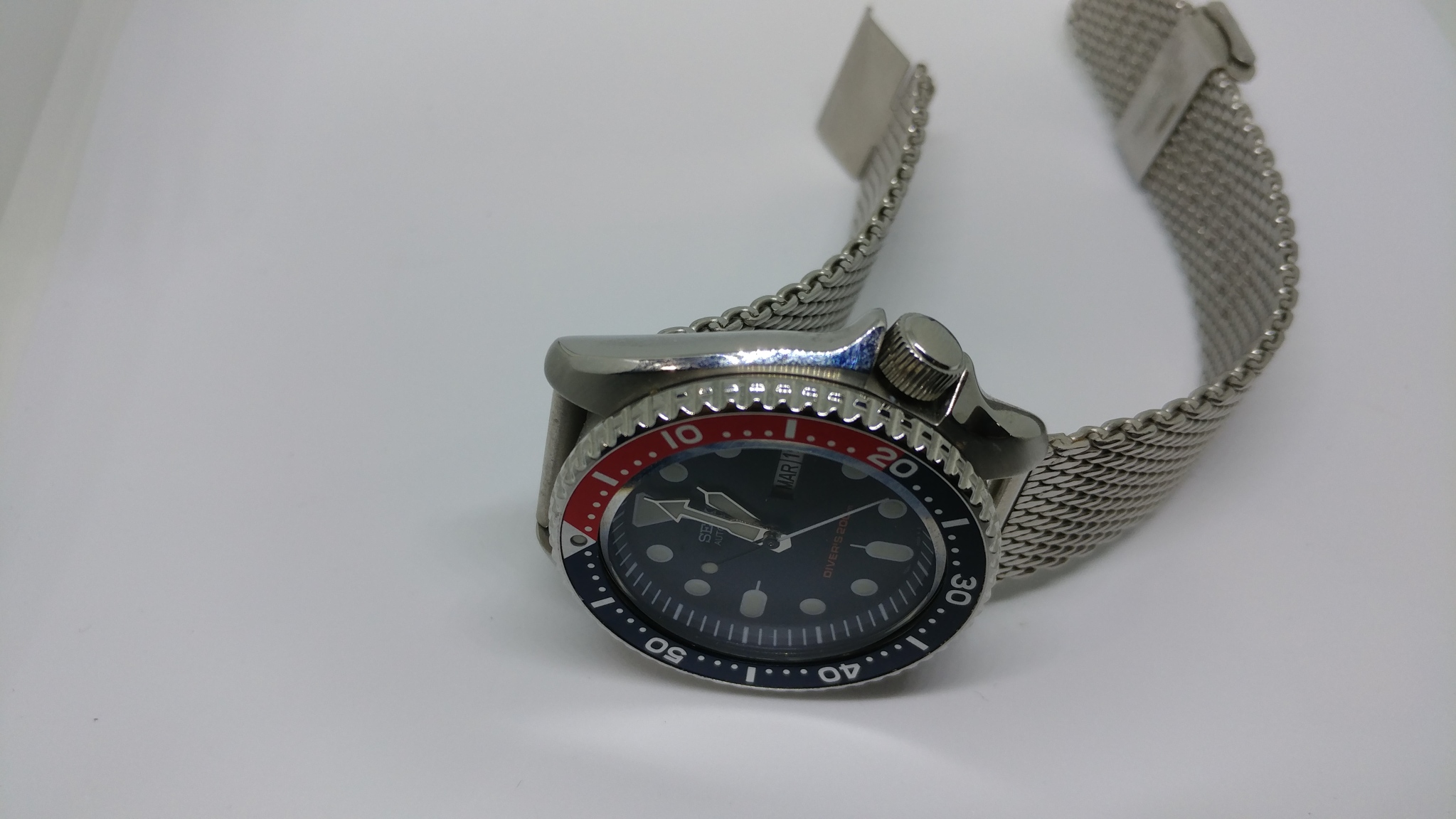 SOLD: Seiko SKX009 Auto "Pepsi" Dial w/ bonus mesh and full kit ...