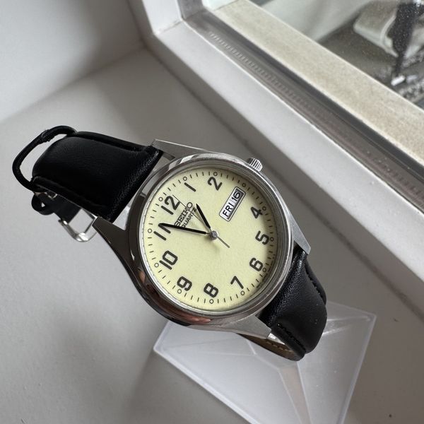 Seiko Men's Vintage Luminous Dial Field Watch | WatchCharts Marketplace
