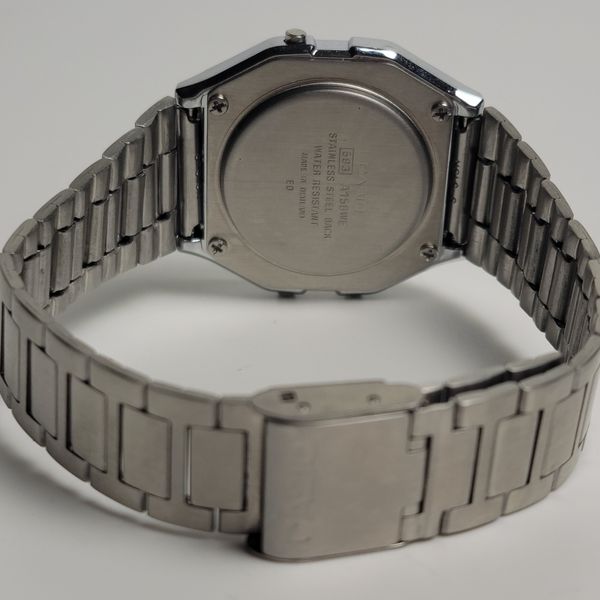 Casio Alarm-Chrono A158WE mod.593 Digital Quartz watch. Runs, keeps ...