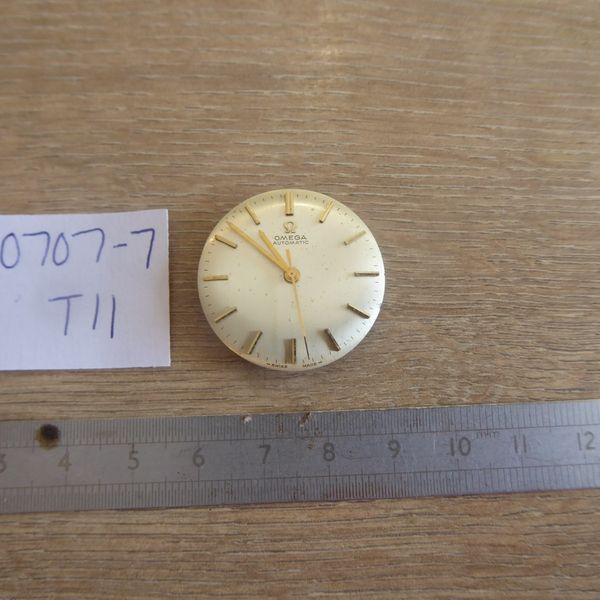 Vintage Omega GENTS CAL 552 24 JEWELS AUTOMATIC WRISTWATCH Movement ...