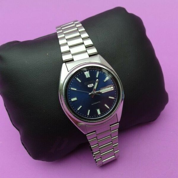 Seiko 5 Automatic Mens Wristwatch, 21 Jewels 7S26-0480 F, Blue Dial & Glass Back | WatchCharts ...