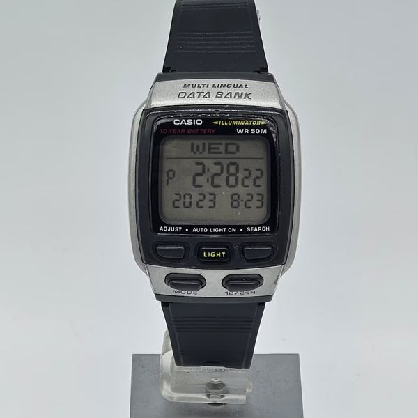 Casio DB-37H 2524 Multi Lingual Data Bank Illuminator Vintage Watch ...