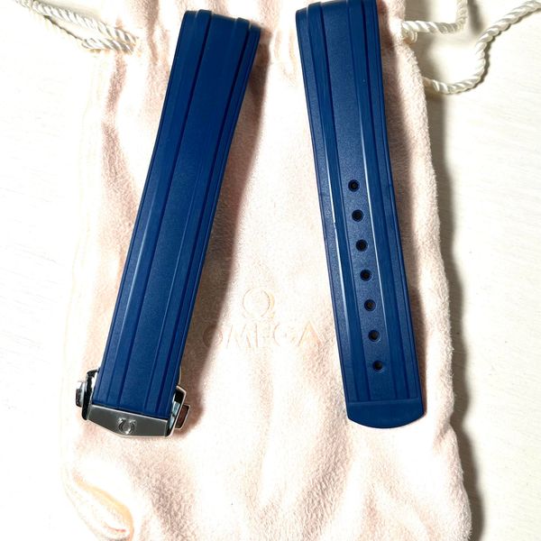 [WTS] Omega Seamaster Diver 300M OEM Rubber Strap and Deployant Blue ...