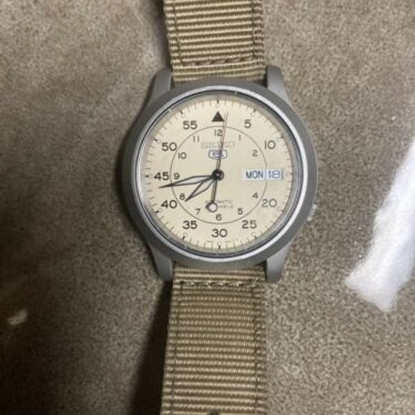 Seiko 5 SNK803K2 Men's Wrist Watch | WatchCharts Marketplace