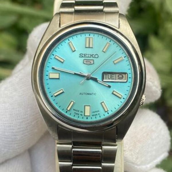 Vintage seiko 5 Automatic Mens Watch SNXS 7009 Day-Date Sky Blue Dial | WatchCharts Marketplace
