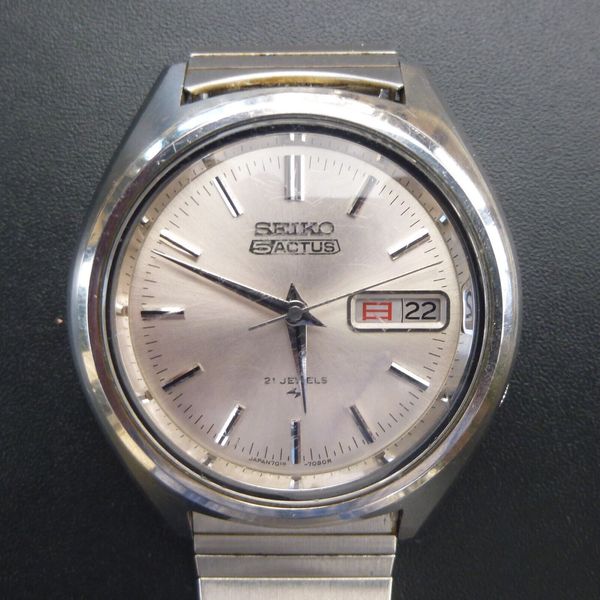 Seiko 5 Actus 21 Jewel Automatic Men's Wrist Watch. | WatchCharts Marketplace
