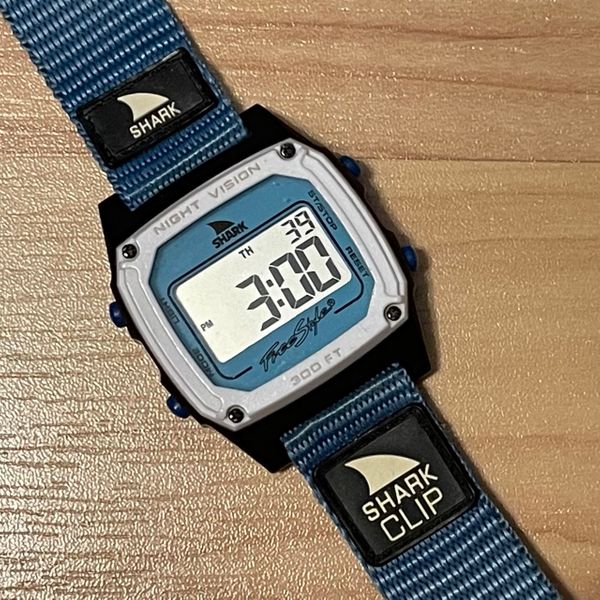[WTS] Freestyle Shark Classic Clip Deep Blue Sea Digital Surf Watch ...