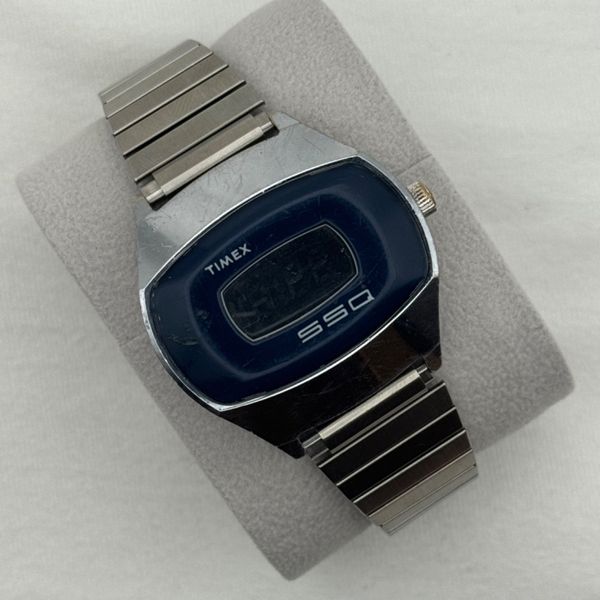 Pair of 1976 Vintage Timex SSQ Men's Watches - Parts - Untested ...