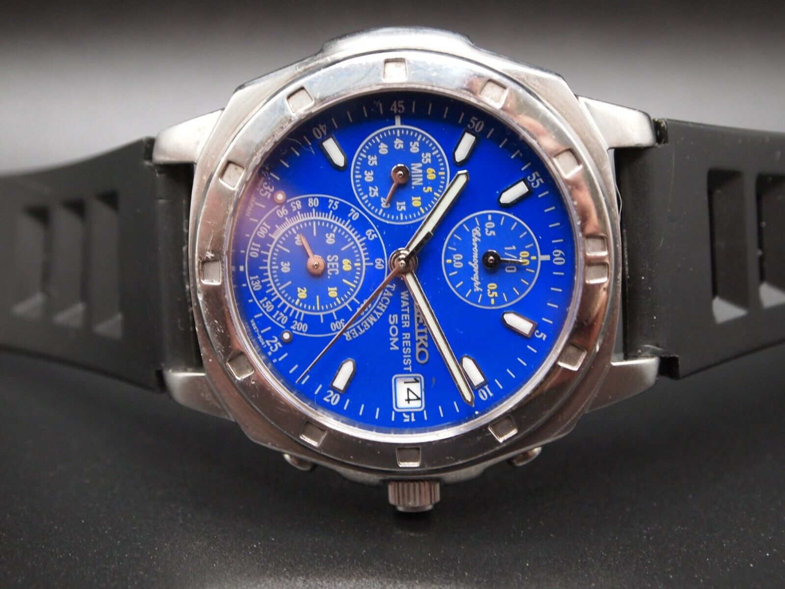 Seiko Chronograph V657-8060 Price, Specs, Market Insights | WatchCharts