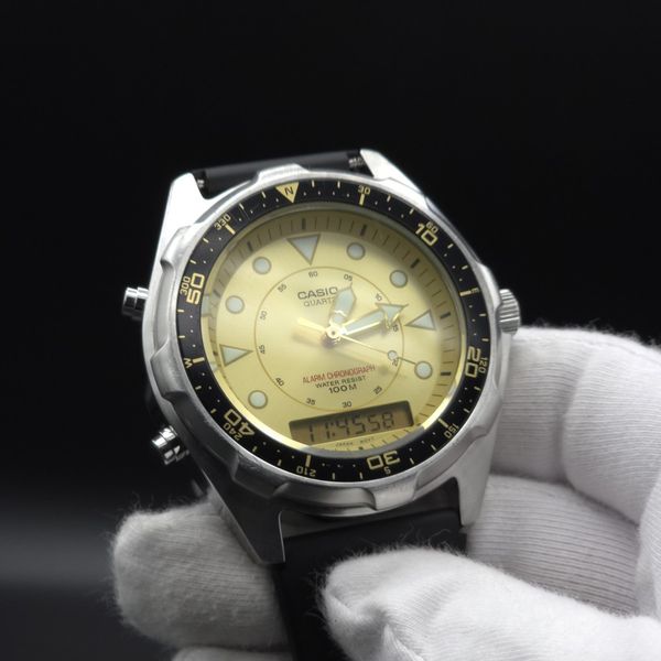 Vintage Casio Men's Watch 2701 AMW-320R Gold Dial | WatchCharts Marketplace