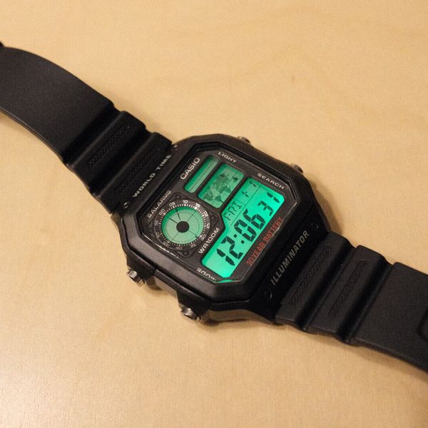Casio AE1200 "Royale" Digital Watch | Green LED Backlight Mod ...