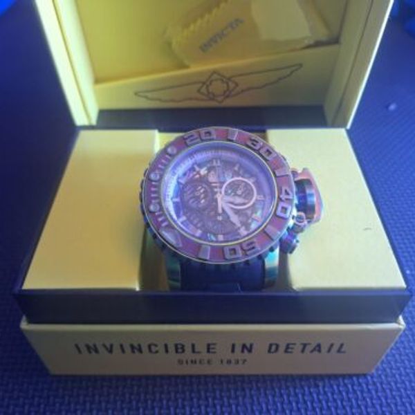 Invicta Sea Hunter Gen II , Iridescent, Mild Wear | WatchCharts Marketplace