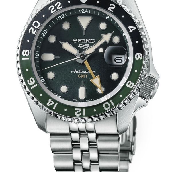 New Seiko 5 Sports SKX Sports GMT Green Dial Stainless Steel Watch ...