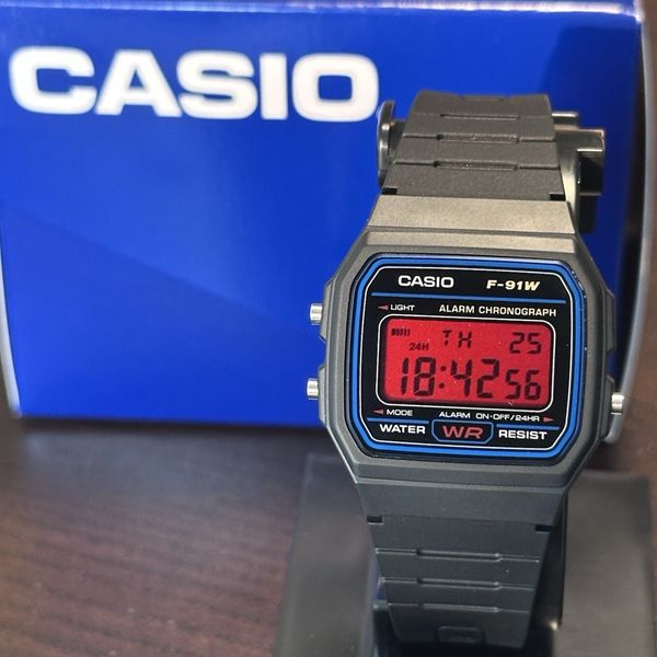 Custom Casio F91W With Red Screen Mod - F-91W Casio Modded ...