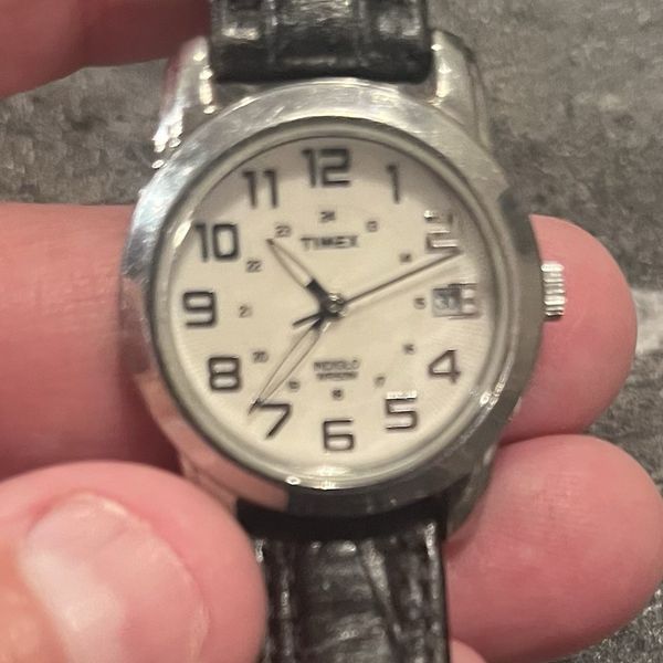 Timex Indiglo Watch Unisex WR50M NEW BATTERY WORKS Genuine Leather Band ...