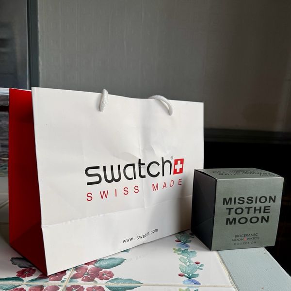 Swatch x Omega Bioceramic Moonswatch Mission to the Moon SO33M100-New ...