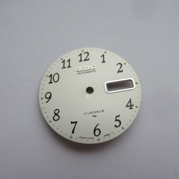 Seiko 7009-8219 Genuine Seiko 28mm White Dial Has One Mark Near Center ...