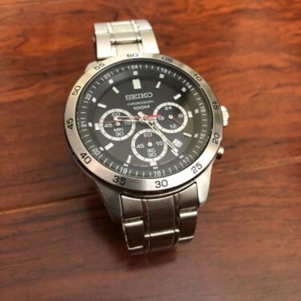 Seiko Chronograph 100m Mens Watch Stainless Steel | WatchCharts