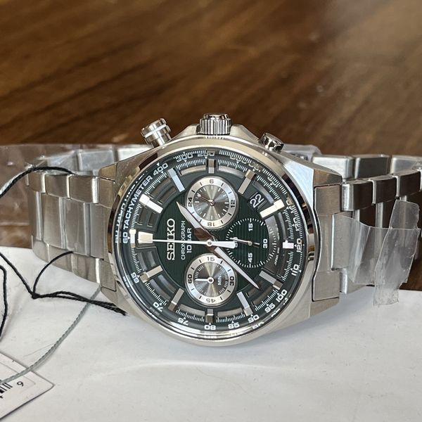 SEIKO Essentials Green Chronograph Men's Stainless Steel Watch SSB405 ...