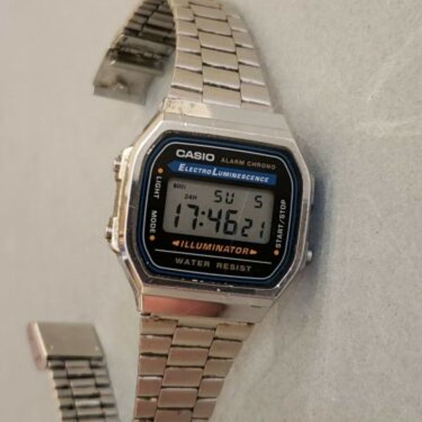 Vintage CASIO Watch 1572 A168 Quartz Digital New Battery Runs Great ...