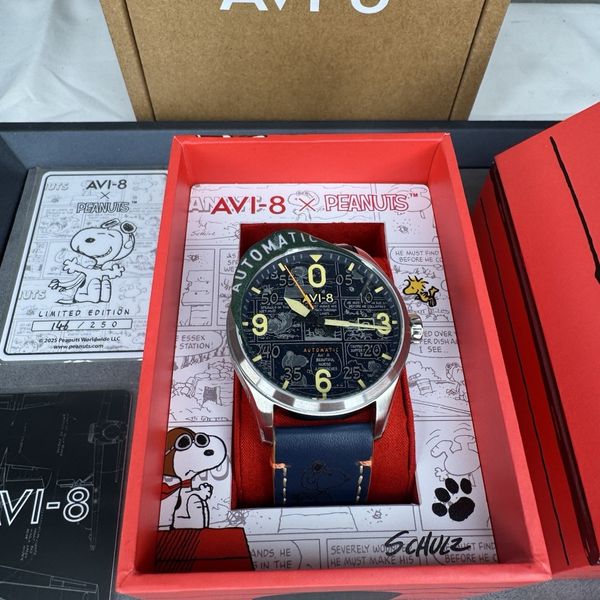*NEW* AVI-8 Spitfire Smith Automatic Peanuts Snoopy Flying Ace Ltd 146/ ...