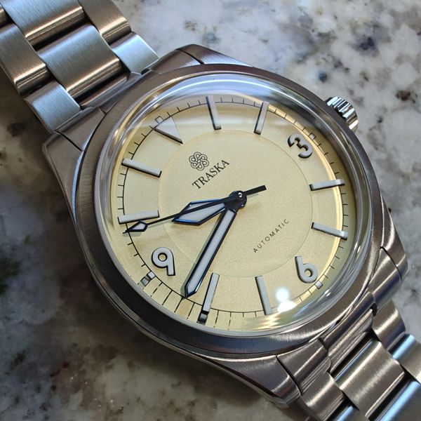 [WTS] Traska Summiteer 38 | WatchCharts