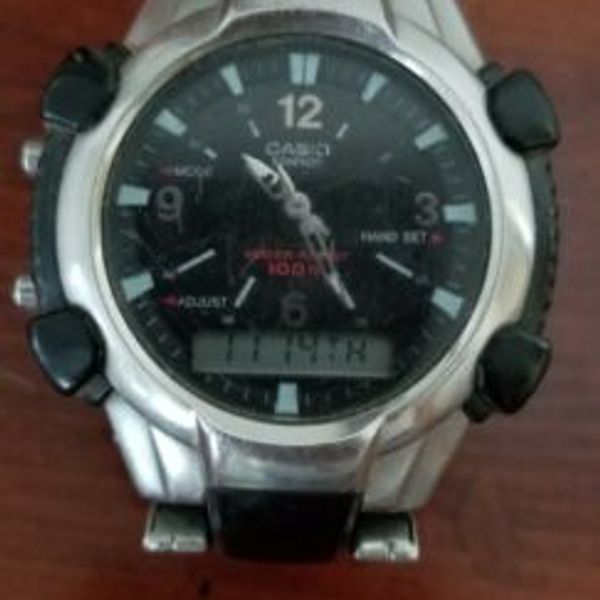 Casio EFA-101 1301 Stainless Steel Edifice Watch | WatchCharts