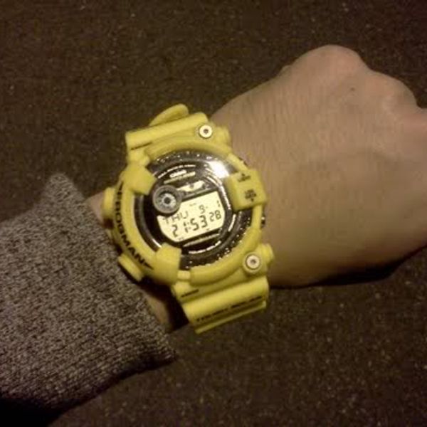 GF8250 Solar Yellow Frogman + Rare Black Bezel & Band | WatchCharts