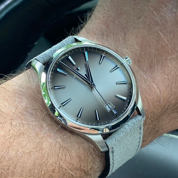 Zenith Captain Elite Fumé dial $2200 | WatchCharts Marketplace