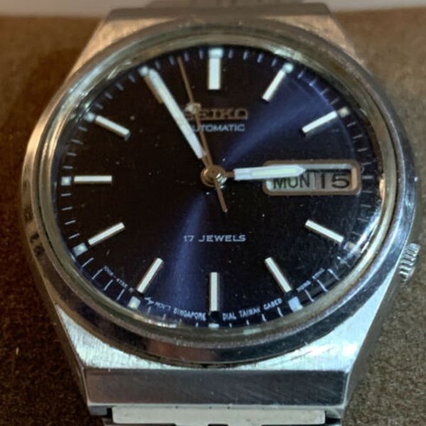 VINTAGE SEIKO 7009-3159 17 JEWEL AUTOMATIC SILVER W/ BLUE DIAL WATCH | WatchCharts