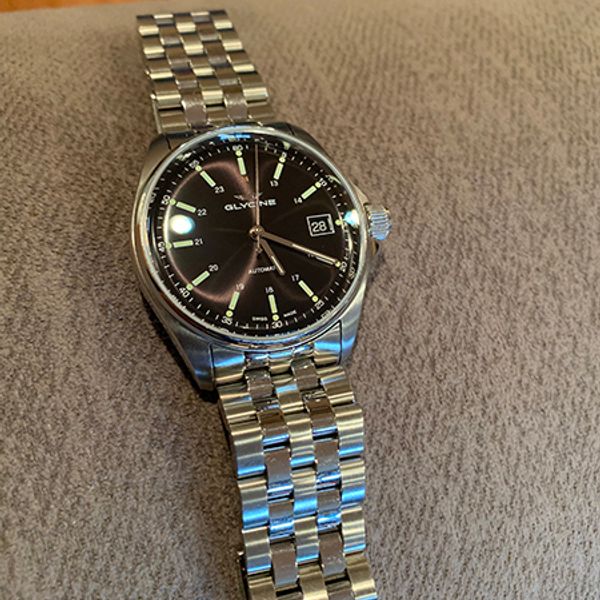 FS: Glycine Combat 6 36mm on Bracelet -- $185 | WatchCharts