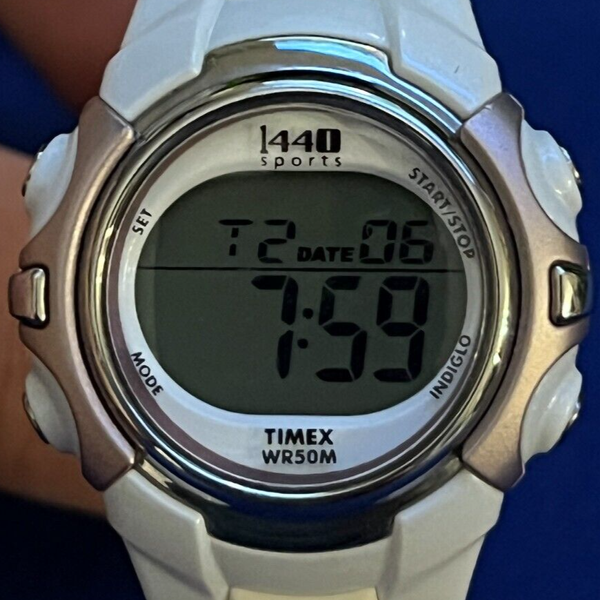 Timex 1440 Sports 143-T5G881 WR 50M Indiglo Digital Women's Watch New ...