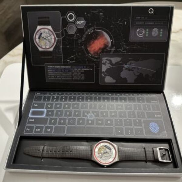 Swatch Q Watch James Bond No Time To Die Limited Edition 42 mm Silver ...