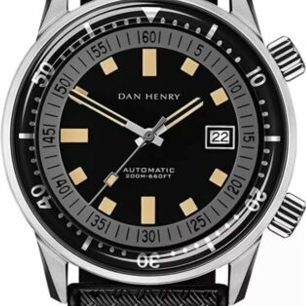 Dan Henry 1970 Automatic Diver Compressor 40mm | Grey Dial | WatchCharts