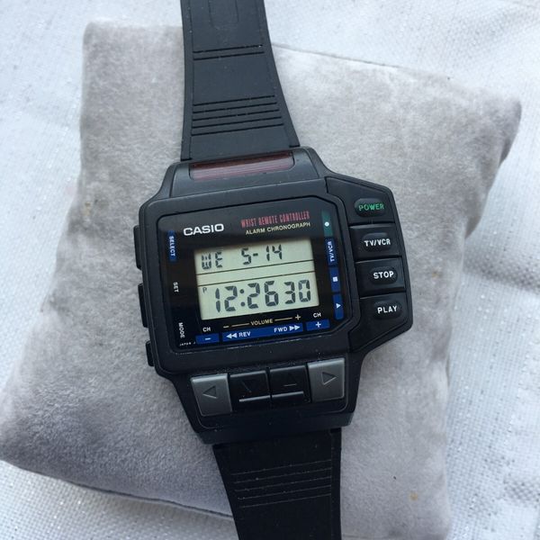 Rare & Vintage Men's Vintage Casio CMD-10 TV Remote Quartz Wristwatch ...
