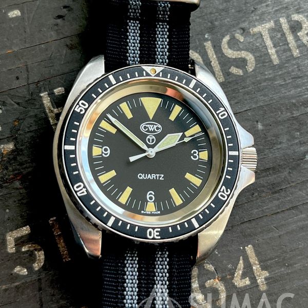 Serviced - 1995 CWC Royal Navy/Royal Marines issue diver | WatchCharts ...