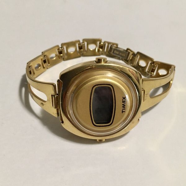 Timex H Cell Ladies Vintage Digital Quartz Wristwatch Works Great ...