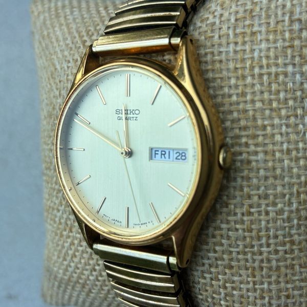 EUC Vintage Seiko Menâ s Watch 7N43-8A89 34mm Gold Tone Date Day Watch New Batt | WatchCharts ...