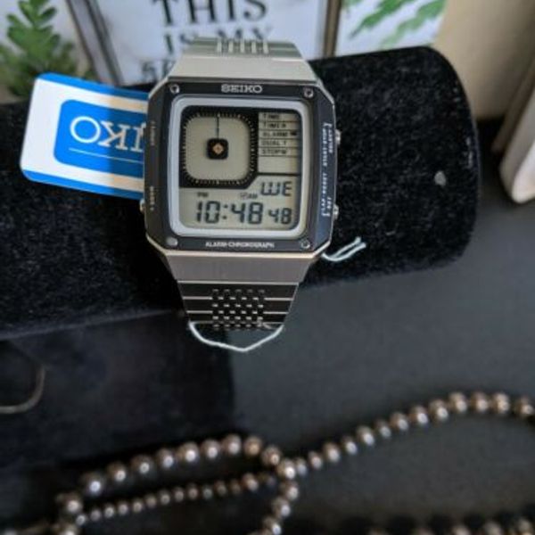 Seiko G757-4010 Brand New in Box Digi Borg Quartz Watch James Bond ...