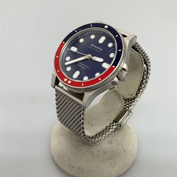 SKAGEN SKW6668 FISK Quartz Analog Navy Stainless Watch Near Mint JAPAN ...