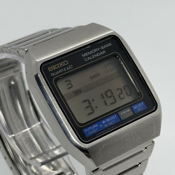 Vintage Seiko M354-5019 James Bond Moonraker Memory Bank Calendar Watch ...