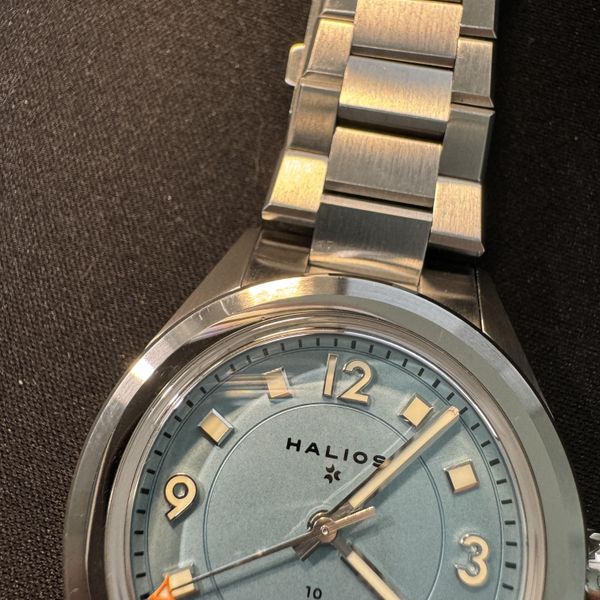[WTS] Halios Universa Pastel Blue - 38mm | WatchCharts