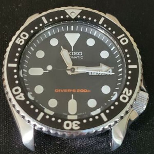 Seiko SKX007K Men's Wristwatch | WatchCharts