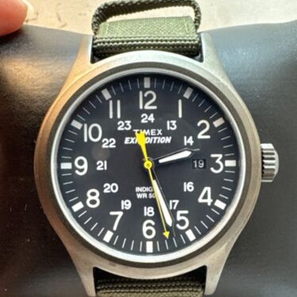 Timex T49961, Men's Expedition Scout Green Fabric Watch, Date, Indiglo ...