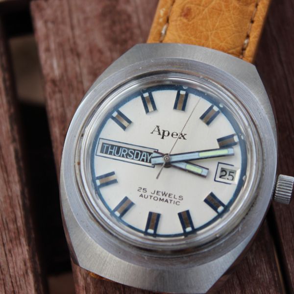 [WTS] [WTT] Super cool vintage Apex watch on ostrich strap ...