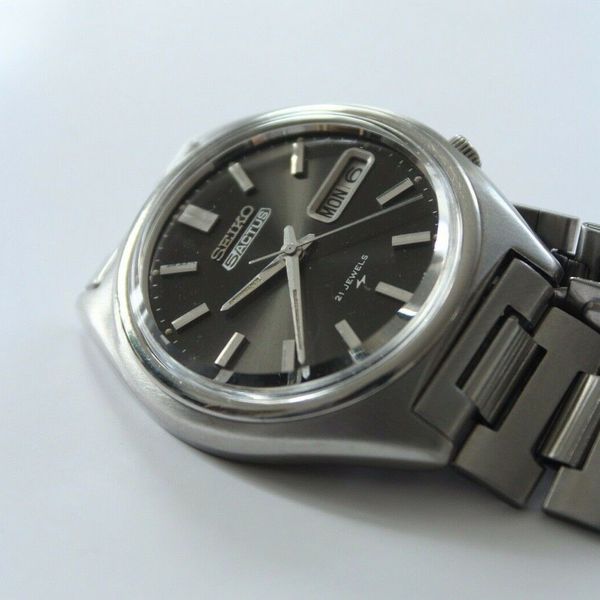 Vintage Seiko 5 Actus 7019-8010 Automatic Mens Watch Original Bracelet Kanji Day | WatchCharts ...