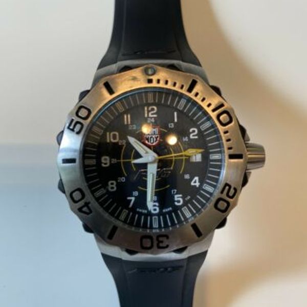 Luminox F-16 Watch | WatchCharts