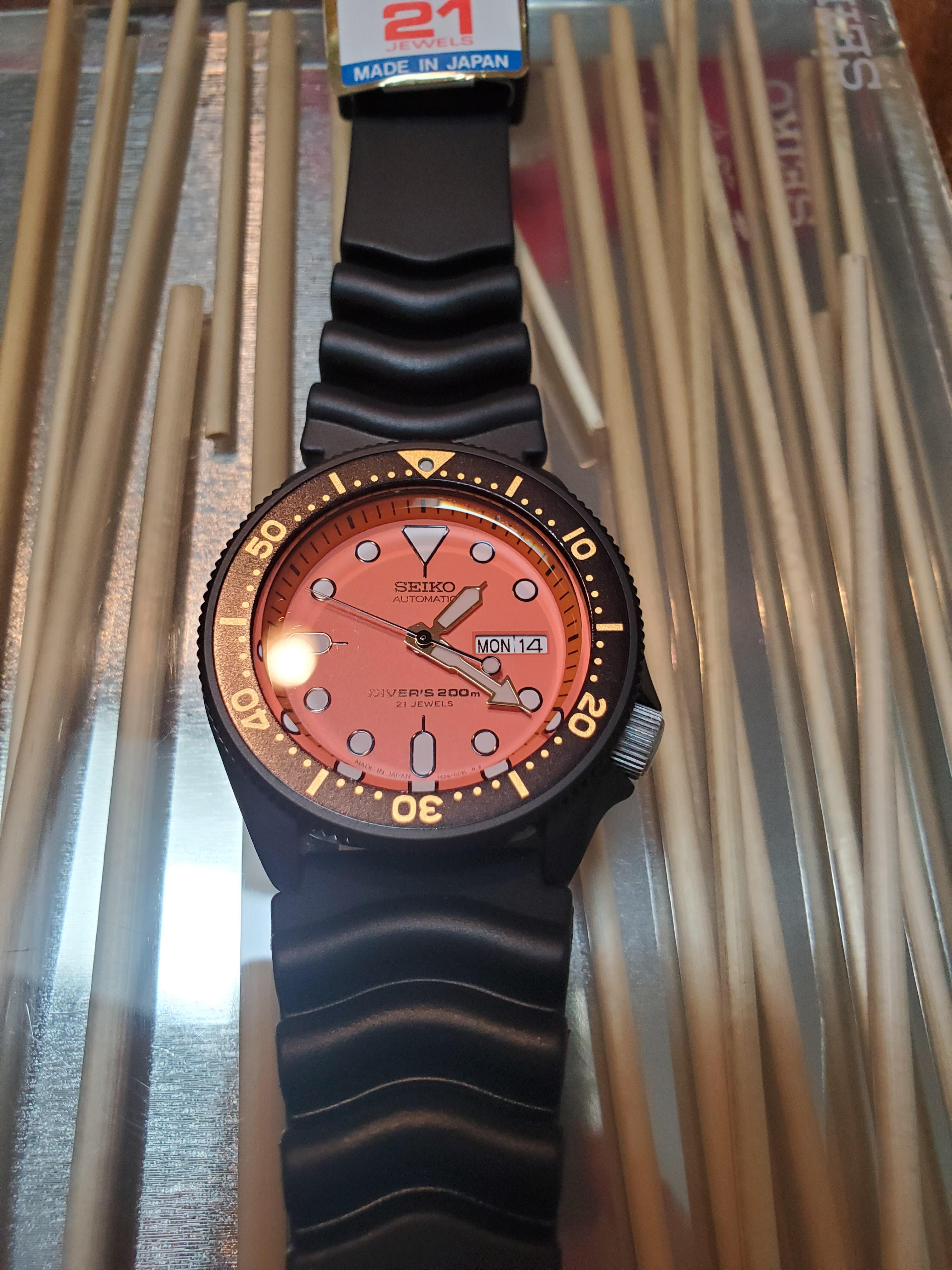 [WTS] Seiko SKX011 DLC MOD | WatchCharts Marketplace