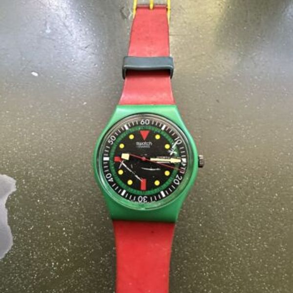 Vintage 1986 Emerald Diver Swatch Quartz Watch | WatchCharts