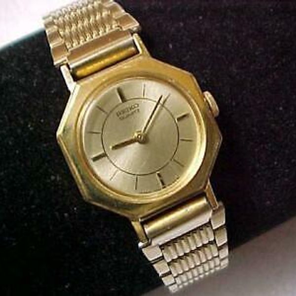 Vintage SEIKO Ladies Quartz Watch Octagon Face Gold Tone 333959 ...